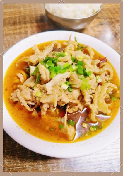 肥肠汤怎么做好吃_肥肠汤的家常做法-第1张图片-山城妙识 肥肠汤怎么做好吃_肥肠汤的家常做法-第1张图片-山城妙识