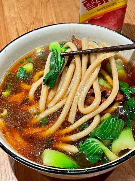 肉丝汤面条怎么做好吃_肉丝汤面条的汤怎么调-第2张图片-山城妙识