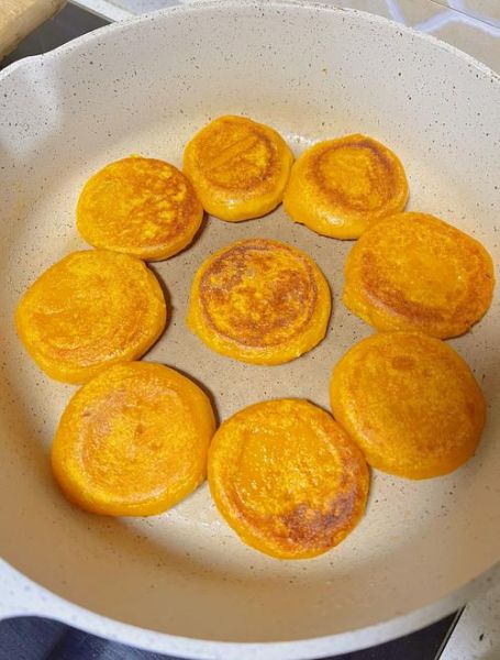 糯米南瓜饼怎么做_南瓜饼不裂的秘诀-第1张图片-山城妙识 糯米南瓜饼怎么做_南瓜饼不裂的秘诀-第1张图片-山城妙识