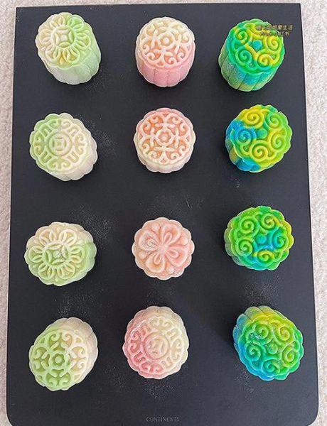 冰皮奶黄月饼怎么做_冰皮奶黄月饼配方比例-第2张图片-山城妙识