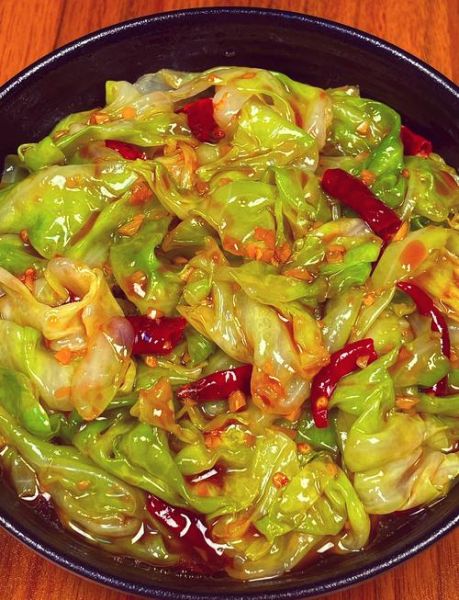 炒甘蓝的家常做法窍门_甘蓝怎么炒才脆嫩-第2张图片-山城妙识 炒甘蓝的家常做法窍门_甘蓝怎么炒才脆嫩-第2张图片-山城妙识