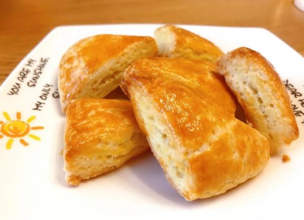 英式松饼怎么做_英式松饼配方比例-第3张图片-山城妙识