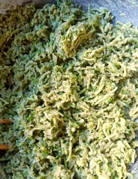 青萝卜丸子怎么做_青萝卜丸子炸多久才酥脆-第1张图片-山城妙识 青萝卜丸子怎么做_青萝卜丸子炸多久才酥脆-第1张图片-山城妙识