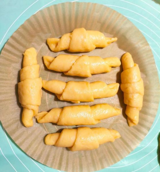 黄油牛角包怎么做_牛角包失败原因-第1张图片-山城妙识 黄油牛角包怎么做_牛角包失败原因-第1张图片-山城妙识