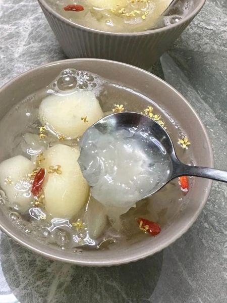 银耳汤会加重咳嗽吗_为什么有人喝了更咳-第3张图片-山城妙识 银耳汤会加重咳嗽吗_为什么有人喝了更咳-第3张图片-山城妙识