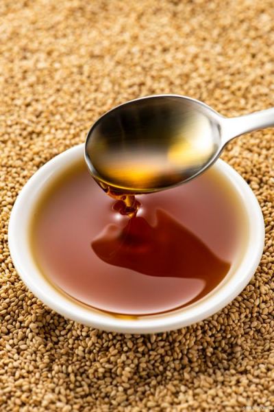 麻油怎么吃最好吃_麻油怎么吃法大全-第1张图片-山城妙识 麻油怎么吃最好吃_麻油怎么吃法大全-第1张图片-山城妙识