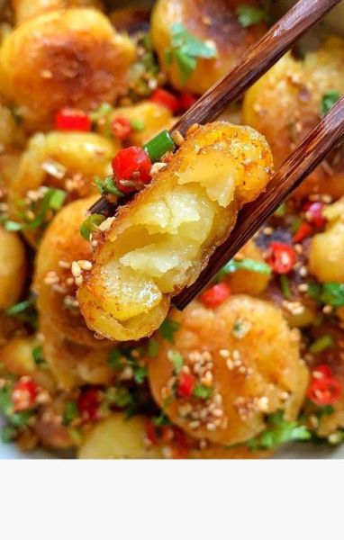 油炸小土豆怎么做_油炸小土豆需要焯水吗-第1张图片-山城妙识