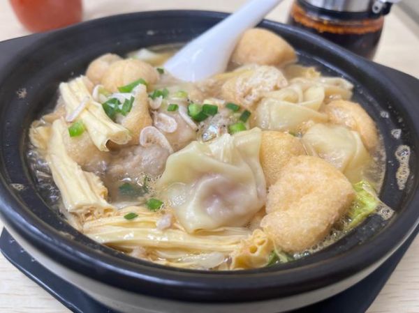 海鲜馄饨怎么调馅_海鲜馄饨汤底怎么做-第1张图片-山城妙识 海鲜馄饨怎么调馅_海鲜馄饨汤底怎么做-第1张图片-山城妙识