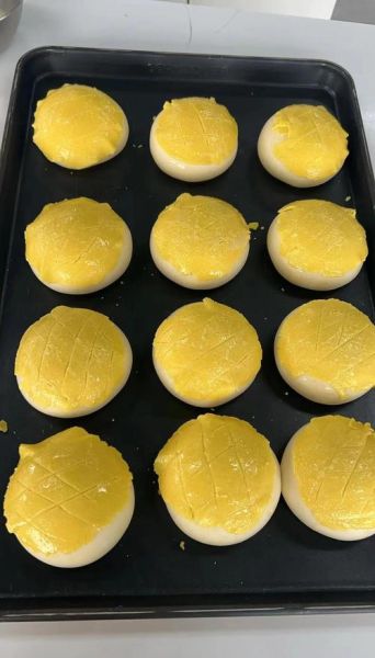 菠萝包怎么做才正宗_菠萝包最正宗的做法-第3张图片-山城妙识 菠萝包怎么做才正宗_菠萝包最正宗的做法-第3张图片-山城妙识