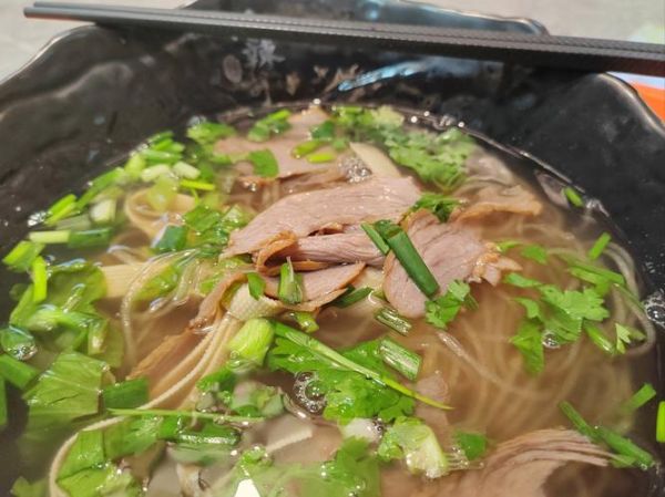 牛肉粉丝汤怎么做_正宗牛肉粉丝汤配方-第1张图片-山城妙识