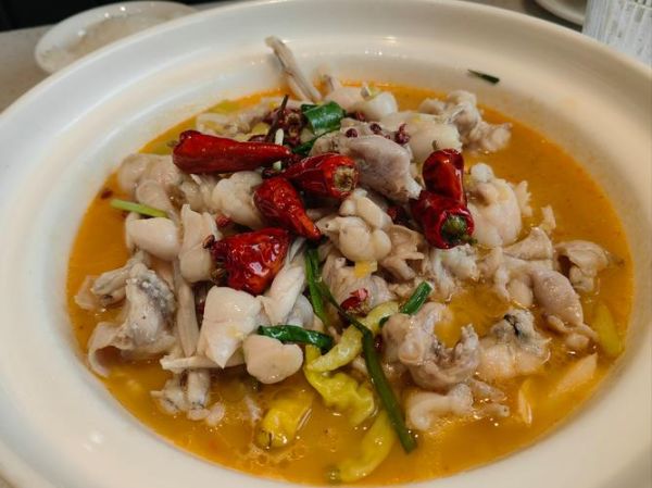 泡椒田鸡怎么做好吃_泡椒田鸡热量高吗-第2张图片-山城妙识