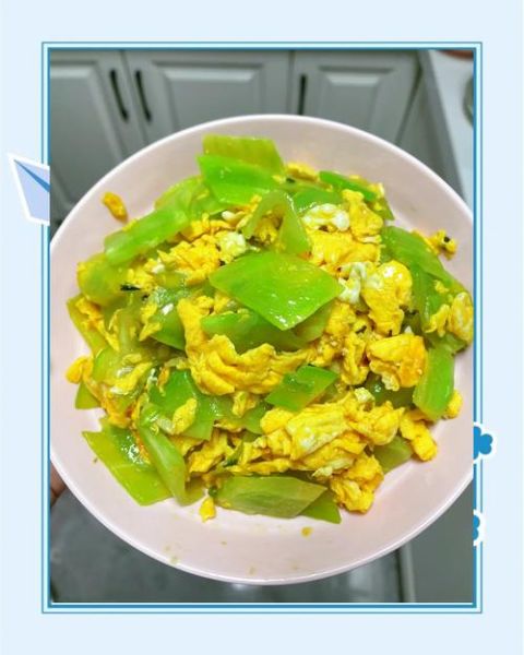 鸡蛋炒莴笋怎么做_鸡蛋炒莴笋的家常做法-第1张图片-山城妙识 鸡蛋炒莴笋怎么做_鸡蛋炒莴笋的家常做法-第1张图片-山城妙识