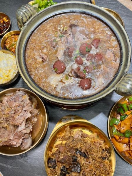 东北杀猪菜馆哪家好_正宗做法揭秘-第2张图片-山城妙识 东北杀猪菜馆哪家好_正宗做法揭秘-第2张图片-山城妙识