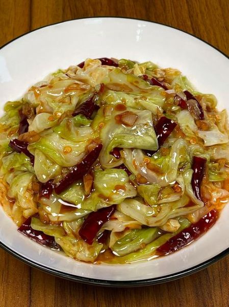 干锅手撕包菜怎么做_干锅手撕包菜家常做法-第1张图片-山城妙识