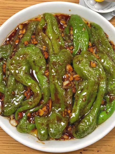 虎皮辣椒怎么做_正宗做法步骤-第2张图片-山城妙识