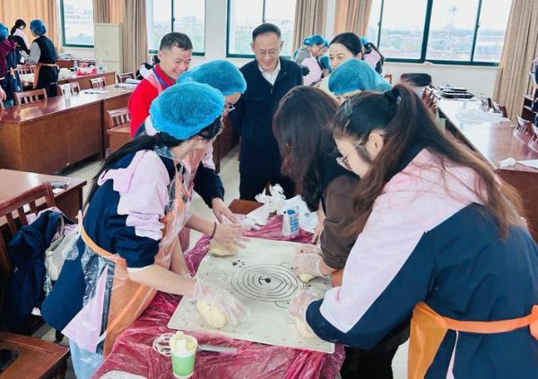 西式面点师技能培训多少钱_要学多久-第1张图片-山城妙识