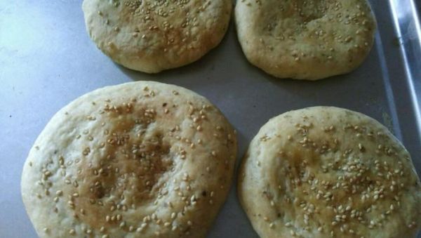 油酥烧饼怎么做_油酥烧饼的做法视频-第3张图片-山城妙识