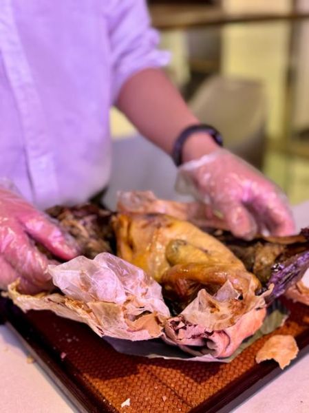 叫花鸡要烧多久_叫花鸡烧多久才熟-第3张图片-山城妙识