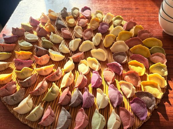 彩色水饺皮怎么做_彩色饺子皮用什么蔬菜上色-第2张图片-山城妙识