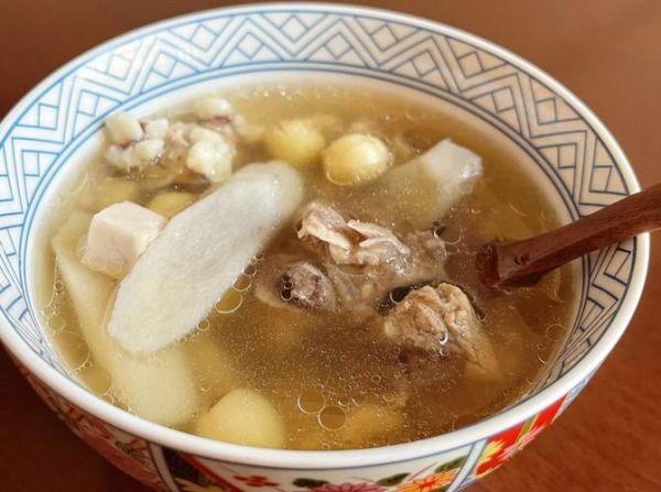 薏米和什么搭配煲汤好_薏米煲汤最佳食材推荐-第3张图片-山城妙识 薏米和什么搭配煲汤好_薏米煲汤最佳食材推荐-第3张图片-山城妙识