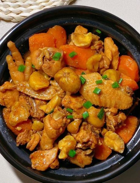 板栗焖鸡肉怎么做_板栗焖鸡肉需要焯水吗-第1张图片-山城妙识 板栗焖鸡肉怎么做_板栗焖鸡肉需要焯水吗-第1张图片-山城妙识