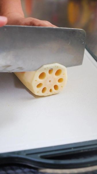 藕盒怎么做才酥脆_藕盒用什么藕最好-第2张图片-山城妙识