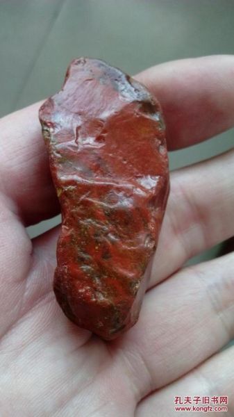 鸡肝石原石怎么鉴别_鸡肝石原石价格多少钱一克-第3张图片-山城妙识