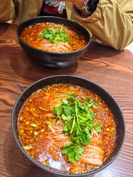 纯开水烫面适合做什么_烫面为什么更柔软-第1张图片-山城妙识