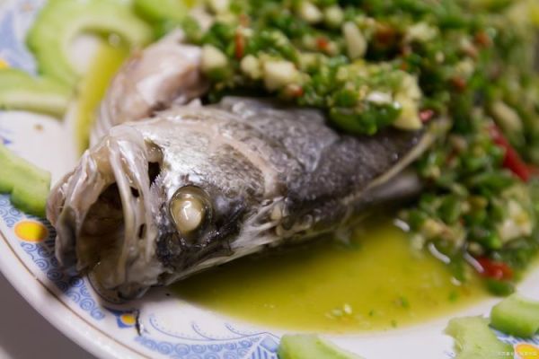 多宝鱼怎么宰杀_多宝鱼宰杀视频教程-第3张图片-山城妙识