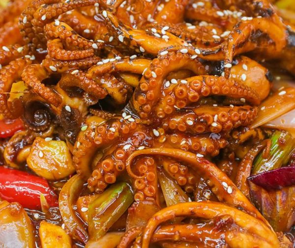 香辣爆头八爪鱼怎么做_八爪鱼爆头要不要焯水-第1张图片-山城妙识 香辣爆头八爪鱼怎么做_八爪鱼爆头要不要焯水-第1张图片-山城妙识