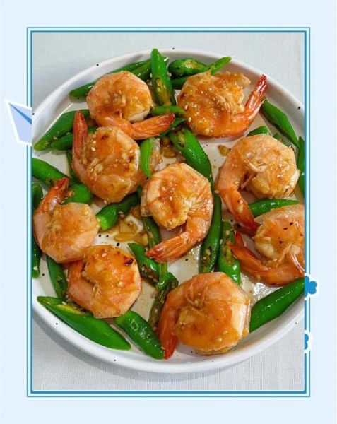 青椒炒虾怎么炒才嫩_青椒炒虾的家常做法-第3张图片-山城妙识