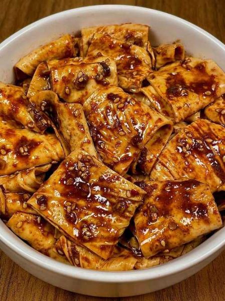 红烧豆腐皮怎么做_家常做法步骤-第1张图片-山城妙识 红烧豆腐皮怎么做_家常做法步骤-第1张图片-山城妙识