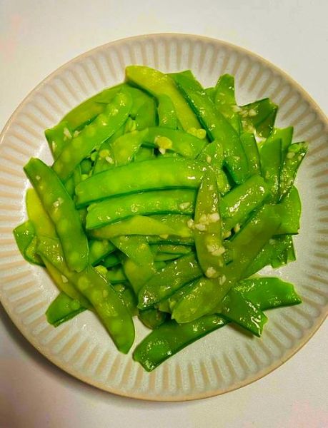 荷兰豆炒什么比较好吃_荷兰豆炒什么最下饭-第2张图片-山城妙识