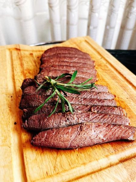 迷迭香怎么吃_迷迭香适合做什么菜-第1张图片-山城妙识