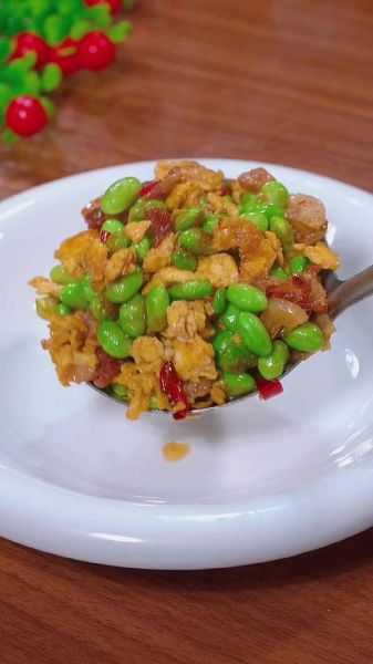 毛豆和什么一起炒最好吃_毛豆怎么搭配最营养-第2张图片-山城妙识