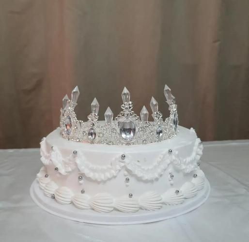 皇冠蛋糕图片生日蛋糕_皇冠生日蛋糕怎么做-第1张图片-山城妙识 皇冠蛋糕图片生日蛋糕_皇冠生日蛋糕怎么做-第1张图片-山城妙识