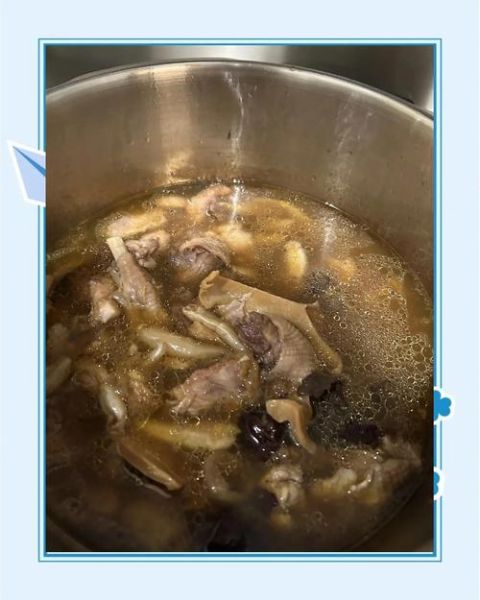 高压锅炖鸡放多少水_高压锅炖鸡水放多了怎么办-第2张图片-山城妙识