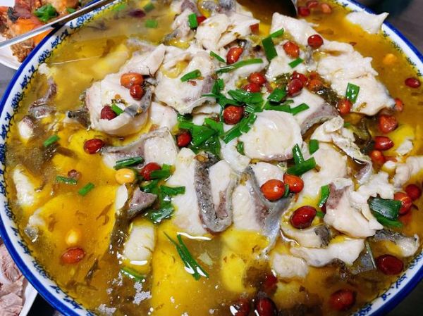 酸菜鱼怎么做好吃_家常酸菜鱼做法窍门-第3张图片-山城妙识