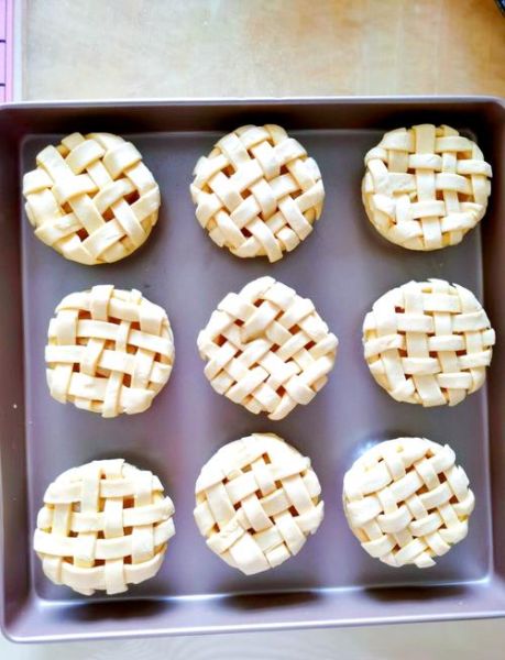 蛋挞皮做苹果派怎么做_蛋挞皮苹果派烤箱温度时间-第3张图片-山城妙识