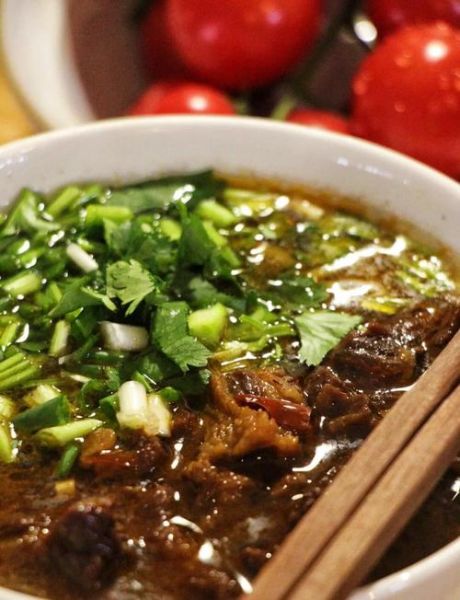 红烧牛肉粉丝怎么做_红烧牛肉粉丝需要炖多久-第1张图片-山城妙识 红烧牛肉粉丝怎么做_红烧牛肉粉丝需要炖多久-第1张图片-山城妙识