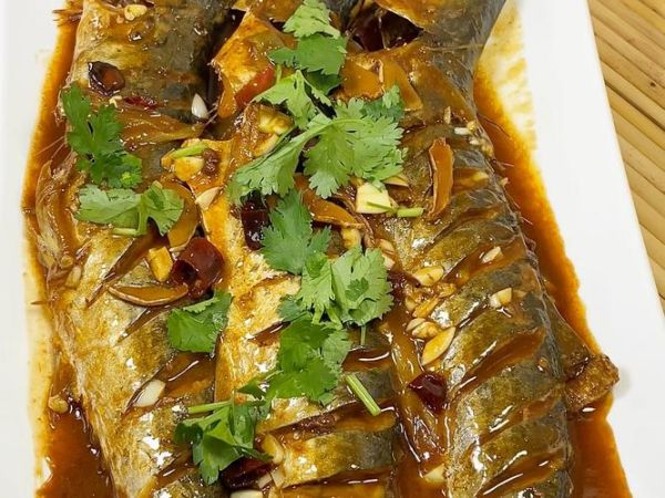 炖鲅鱼的家常做法窍门_鲅鱼怎么炖不腥-第2张图片-山城妙识