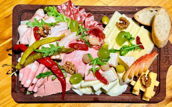 自助凉菜怎么摆盘好看_自助凉菜图片大全集-第2张图片-山城妙识