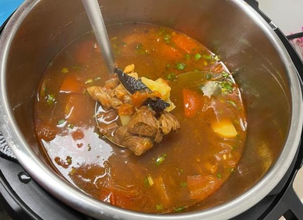高压锅炖牛肉多久才软烂_高压锅做排骨要不要焯水-第3张图片-山城妙识 高压锅炖牛肉多久才软烂_高压锅做排骨要不要焯水-第3张图片-山城妙识