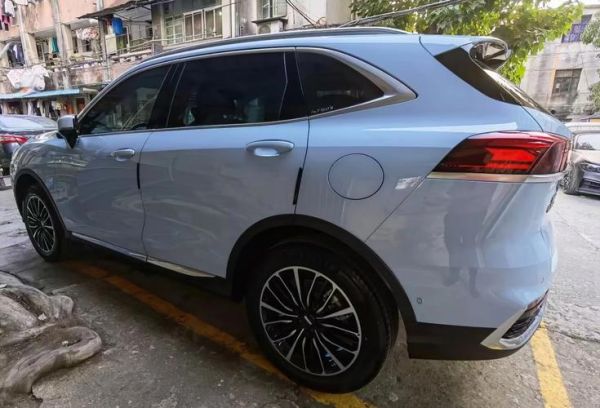 拿铁汽车怎么样_拿铁汽车真实油耗是多少-第3张图片-山城妙识