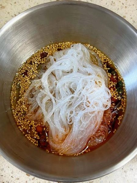 米粉丝怎么泡不碎_米粉丝做法大全-第1张图片-山城妙识 米粉丝怎么泡不碎_米粉丝做法大全-第1张图片-山城妙识