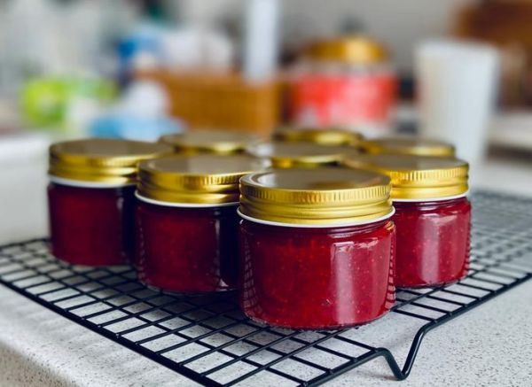 自制草莓酱能冷冻保存吗_冷冻后口感会变差吗-第3张图片-山城妙识 自制草莓酱能冷冻保存吗_冷冻后口感会变差吗-第3张图片-山城妙识