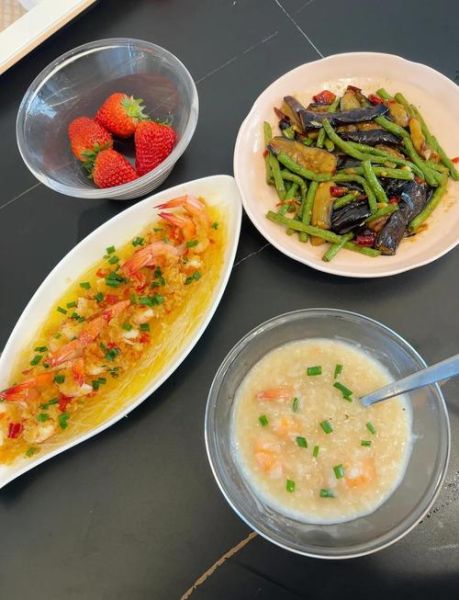 家庭虾粥怎么煮_虾粥去腥技巧-第3张图片-山城妙识 家庭虾粥怎么煮_虾粥去腥技巧-第3张图片-山城妙识