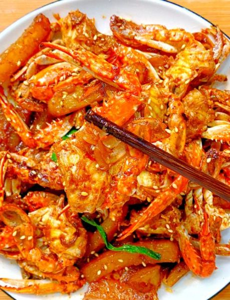 香辣大闸蟹怎么做最好吃_香辣大闸蟹最正宗的做法-第2张图片-山城妙识