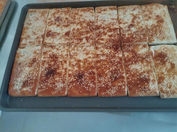 老北京芝麻酥饼怎么做_正宗配方比例-第1张图片-山城妙识