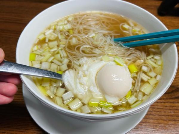 面条荷包蛋怎么做_荷包蛋不散的秘诀-第2张图片-山城妙识 面条荷包蛋怎么做_荷包蛋不散的秘诀-第2张图片-山城妙识